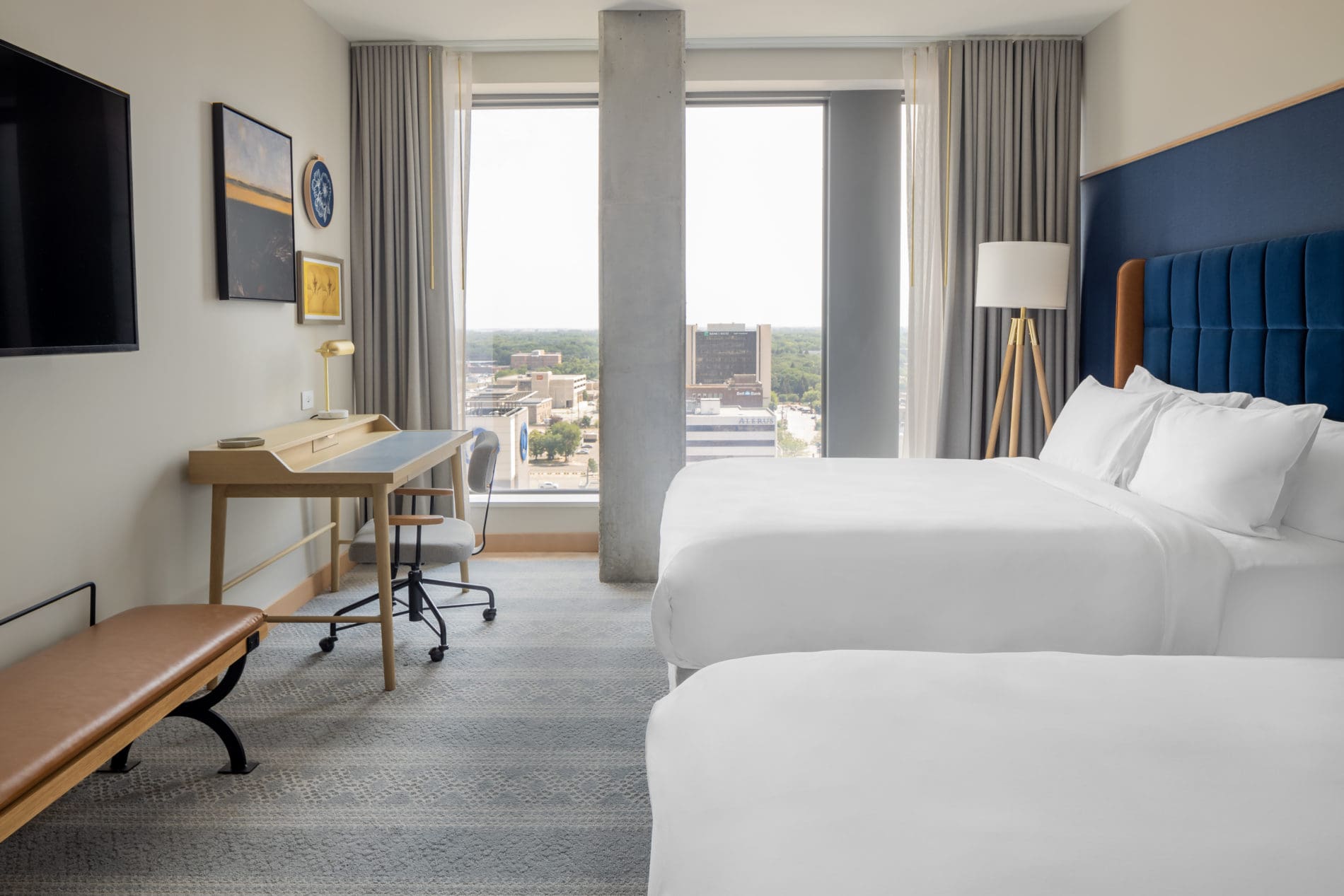 Fargo Hotel Rooms | Two Queen Guestroom at Jasper Hotel